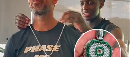 Sauce Gardner Welcomes Aaron Rodgers to NY Jets With Some High-Flying ...