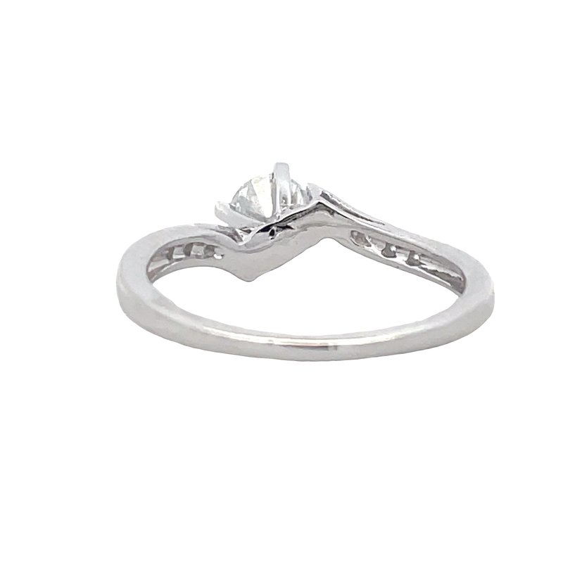 Flora Estate Estate - Diamond Ring 001-807-00938 - Flora Gems