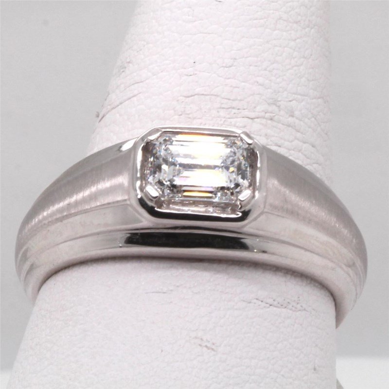 Offered by Luisa Graff Mens Wedding Rings 115-00832 - Luisa Graff Jewelers