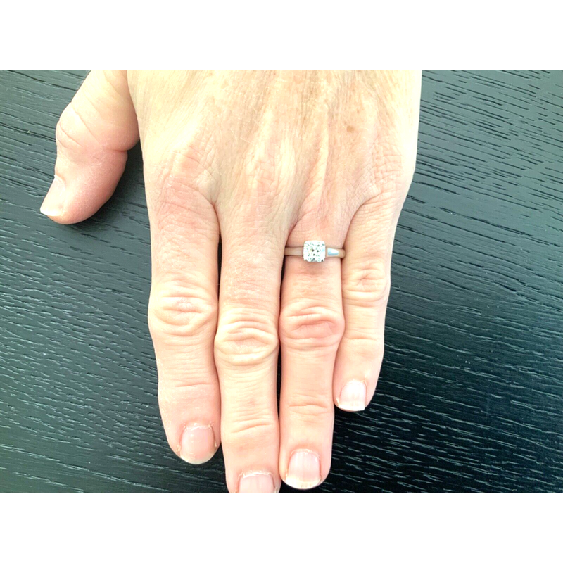 16 000 engagement ring store