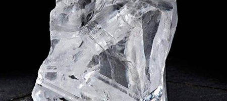 Chip Off the Old Block: 373-Carat Diamond Shard Sells for $17.5 Million ...