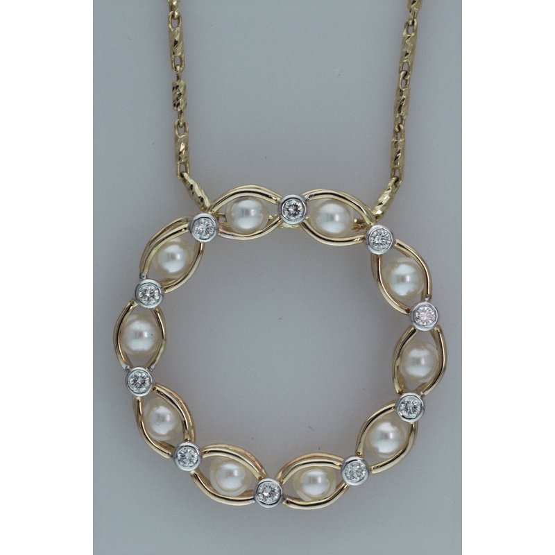 Faini Custom Pearl and Diamond Circle Pendant 325-426 - Faini Designs ...