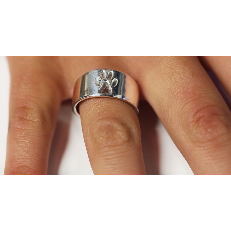 Equestrian Jewelry Sterling Silver Dog Paw Ring 820-00199 - Churchwell ...